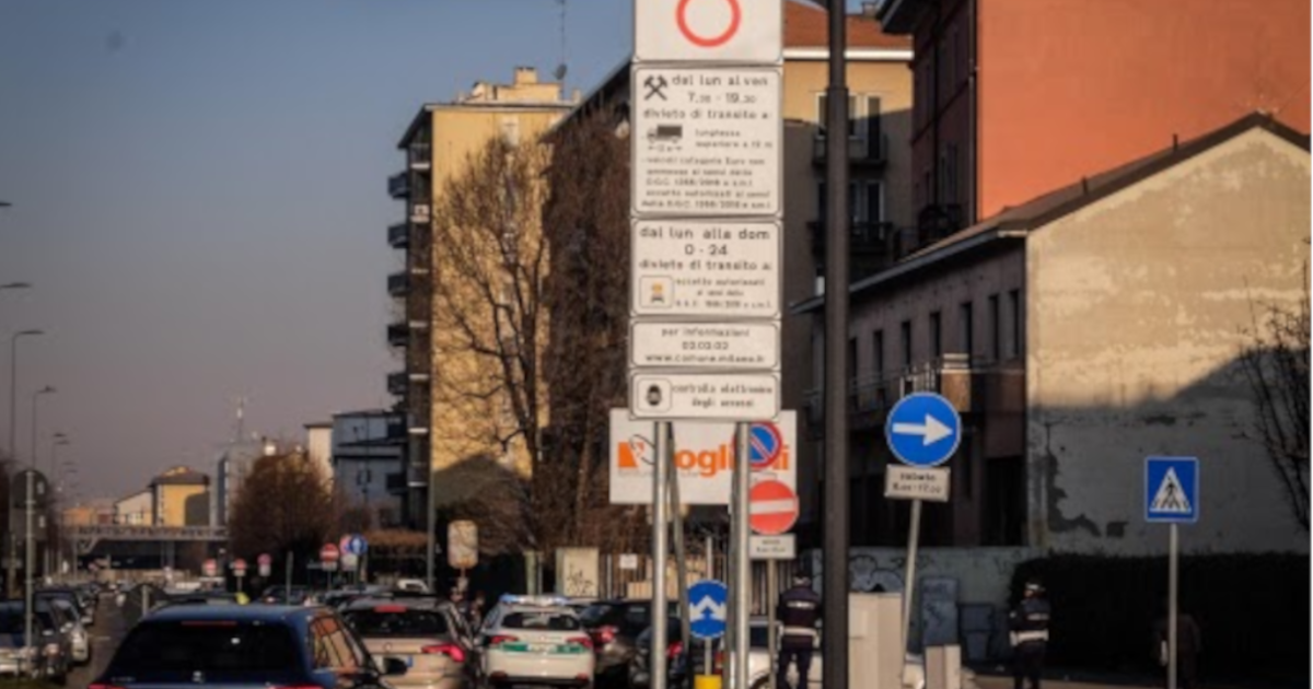 Area B e area C: tornano a Milano insieme ai parcehggi a pagamento